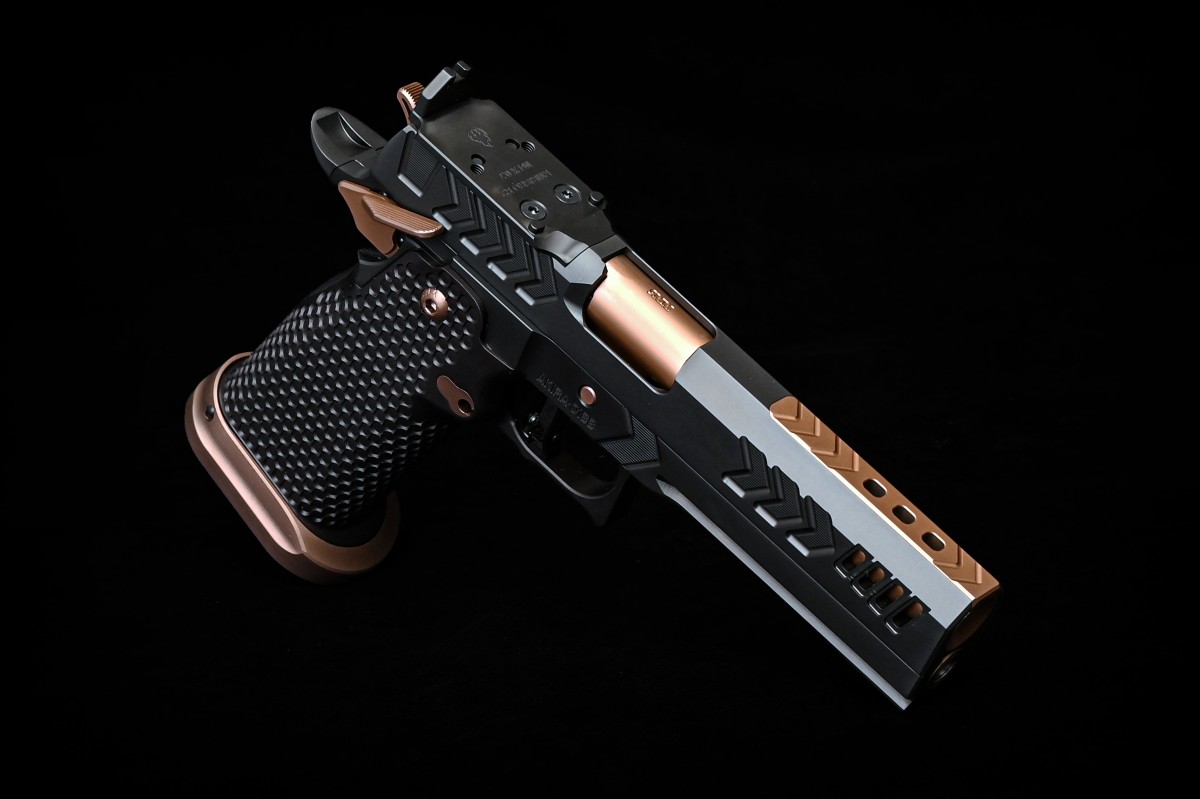 CNC Gunworks, Akira Island 5.0, 9mm Double-Stack (2011) Pistol with 5 ...